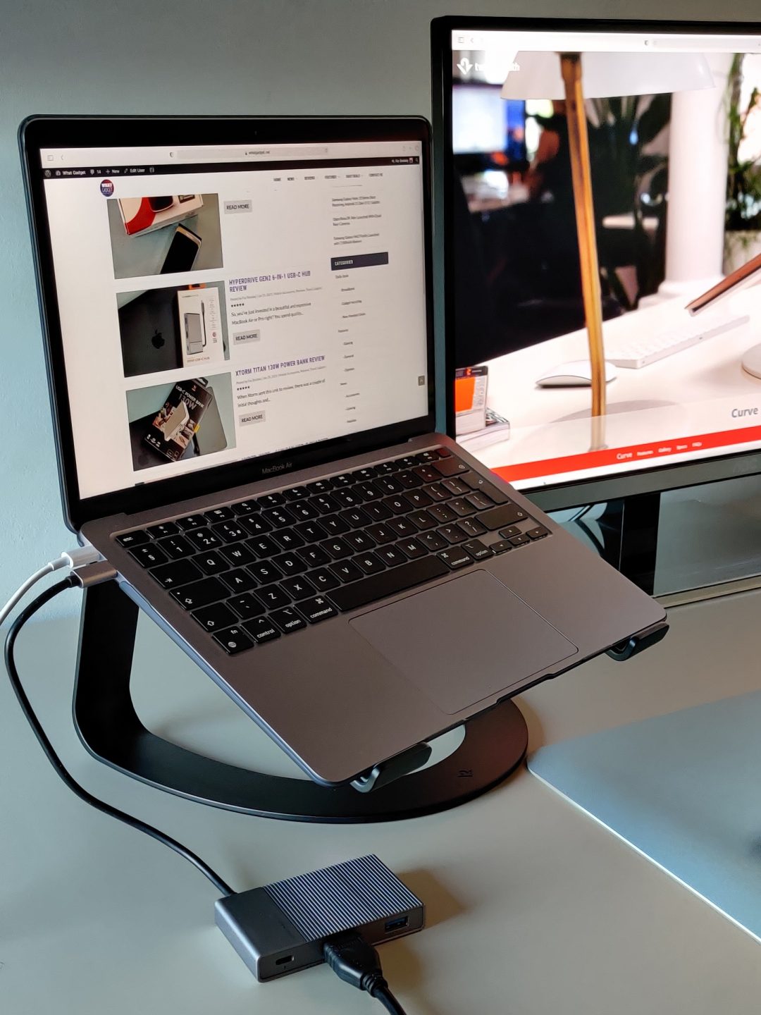 Twelve South | Curve - Laptop stand for MacBook and Laptops