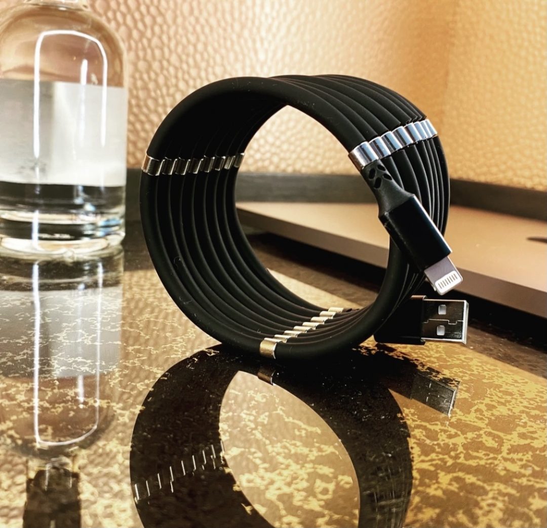 ClickCablez- Self Coil Power Cable Review - What Gadget