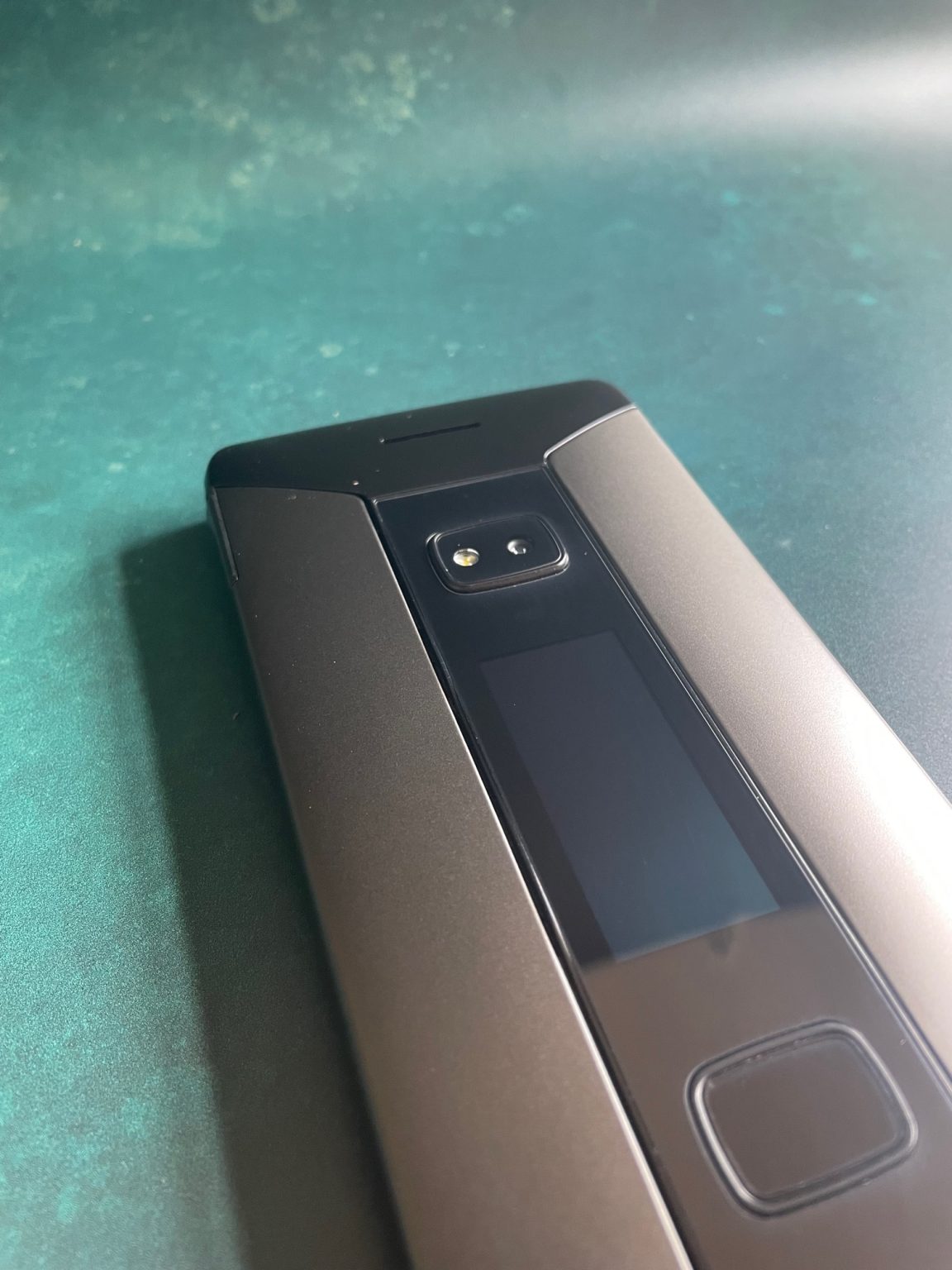 Cosmo Communicator Review - A trip down memory lane or a Functional PDA ...