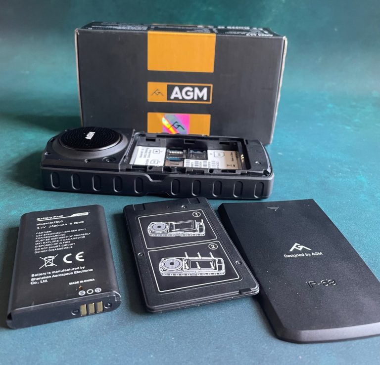 AGM M7 rugged phone review - What Gadget