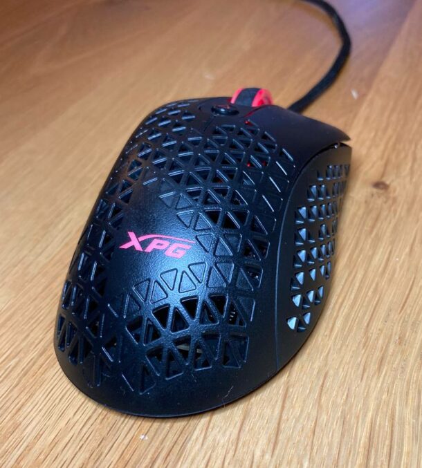 XPG Slingshot Gaming Mouse and Battleground L Mousepad – Review - What ...