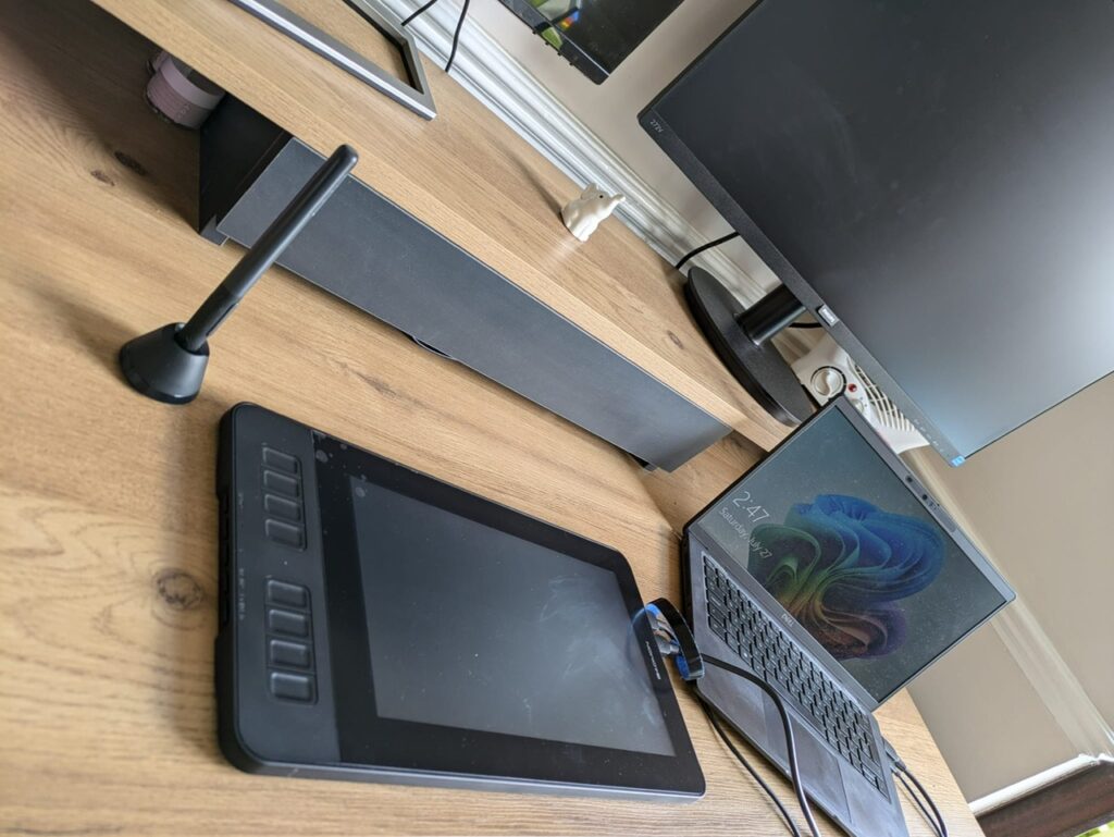 GAOMON PD1161 Digital Drawing Tablet Review - What Gadget