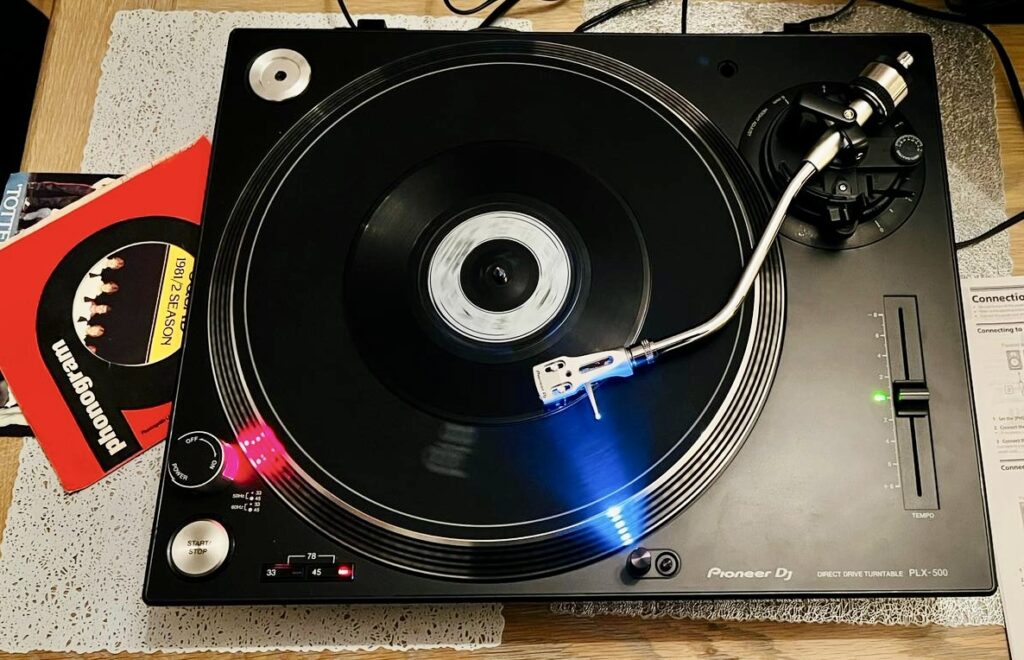 Pioneer DJ PLX-500 Turntable Review - What Gadget