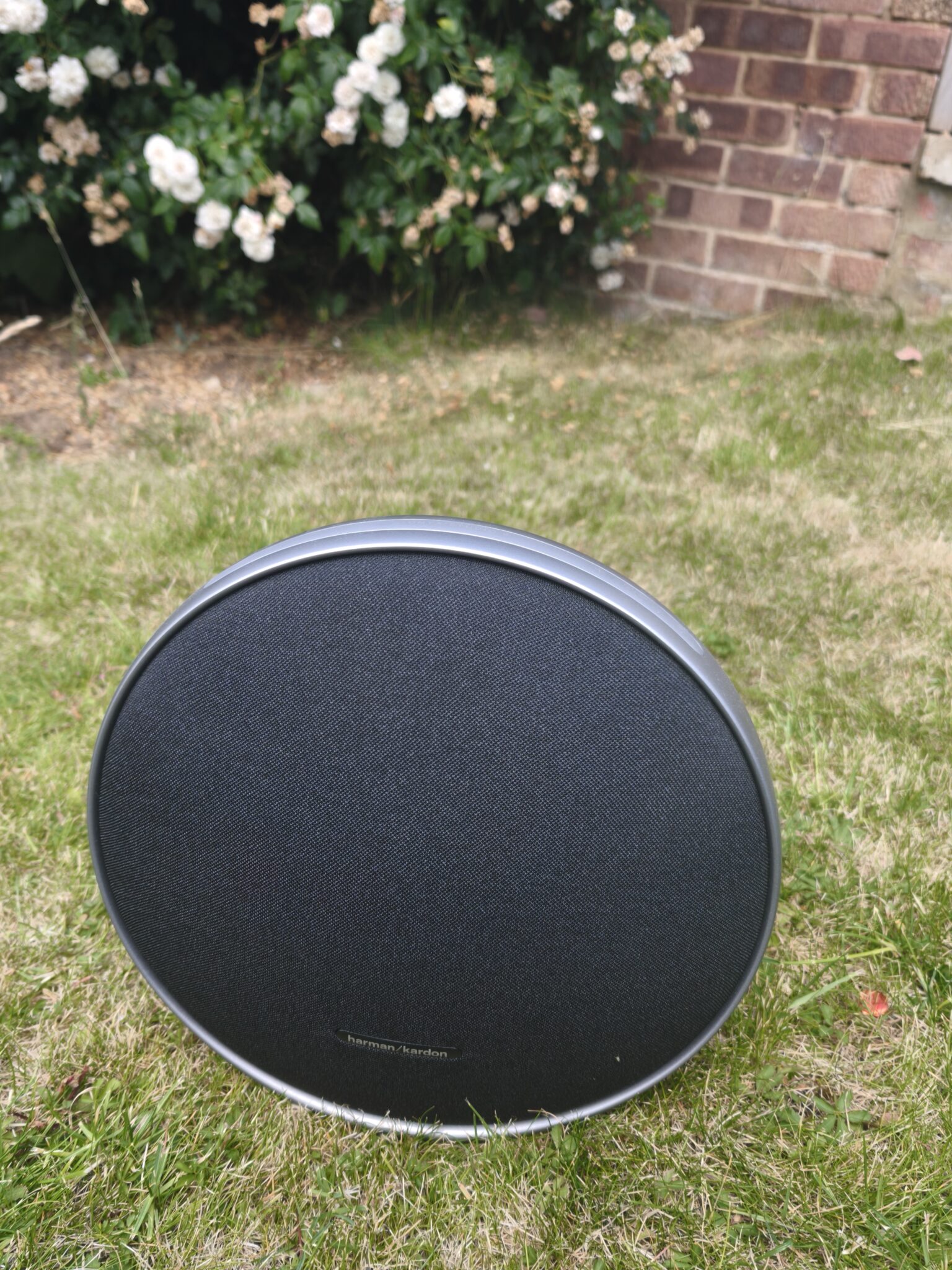Harman Kardon Onyx Studio 9 Review - What Gadget
