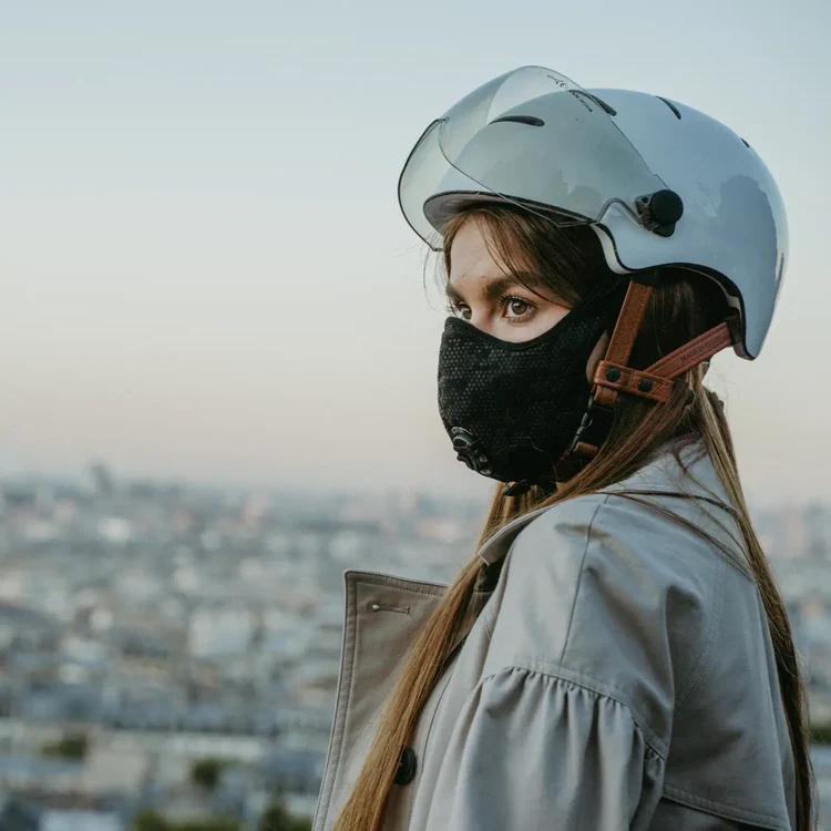 Why Pollution Masks Are Becoming the Next Big Urban Tech Accessory ...