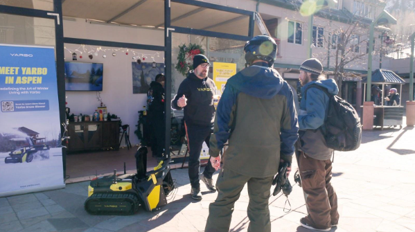 Why Everyone Stopped to Film This Robot in Aspen: Yarbo's Pop-Up ...