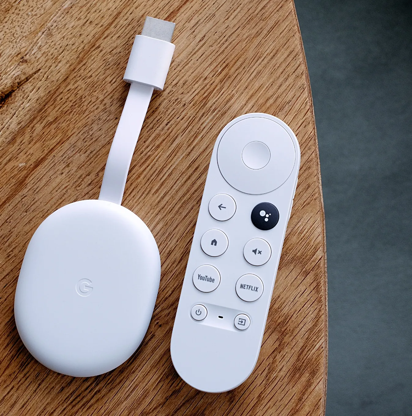 Thomson Go Cast 152 4K Ultra HD Streaming Device Review - What Gadget