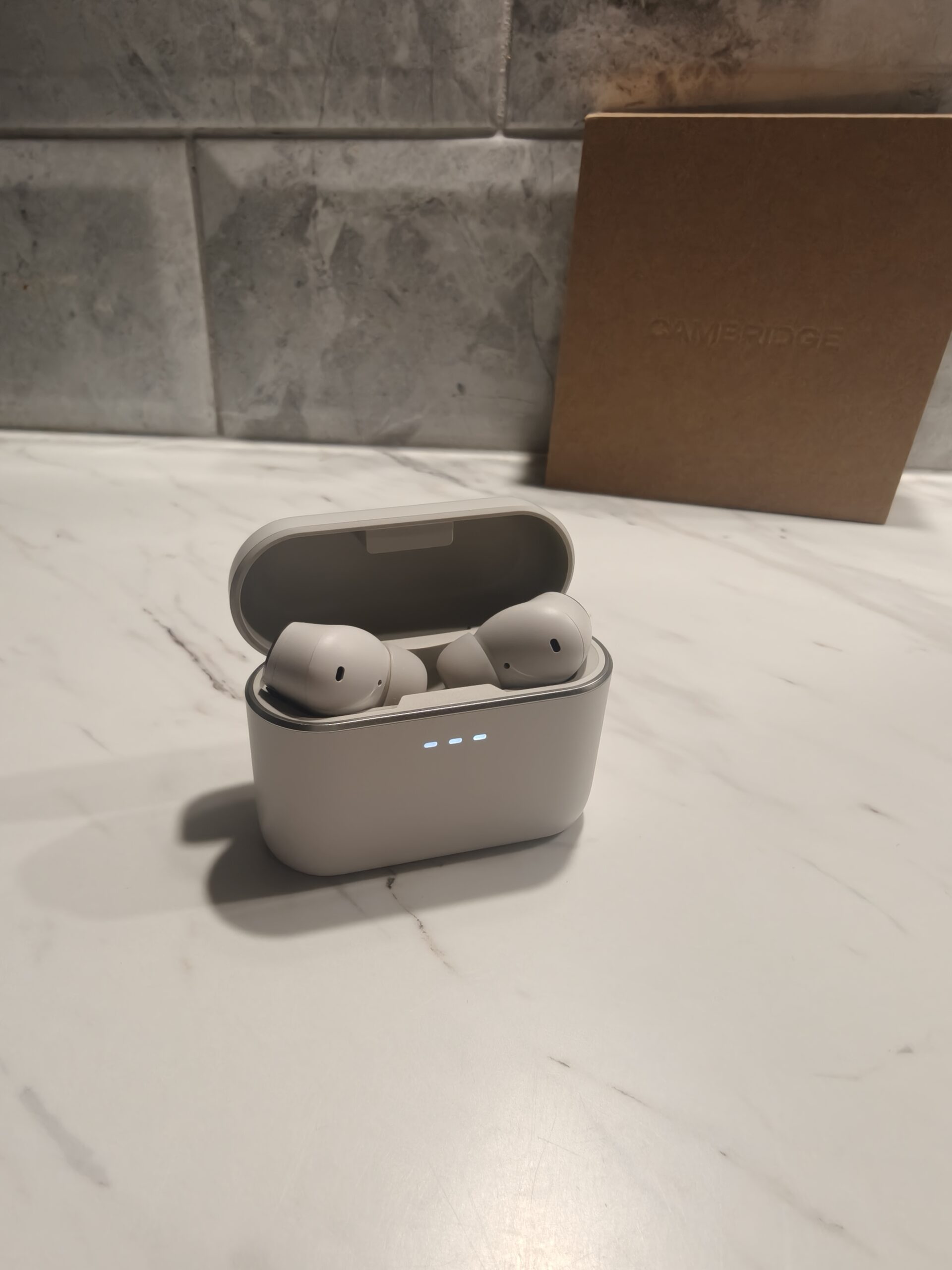 Cambridge Audio A100 Review - What Gadget